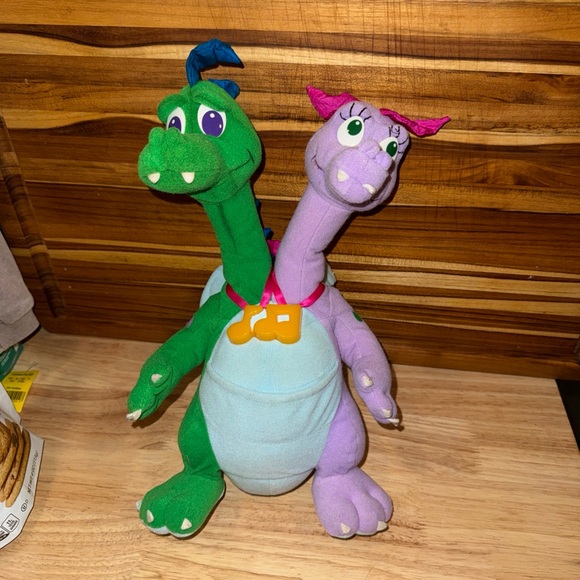 Playskool | Toys | Dragon Tales Talking Light Up Zak Wheezie Plush ...